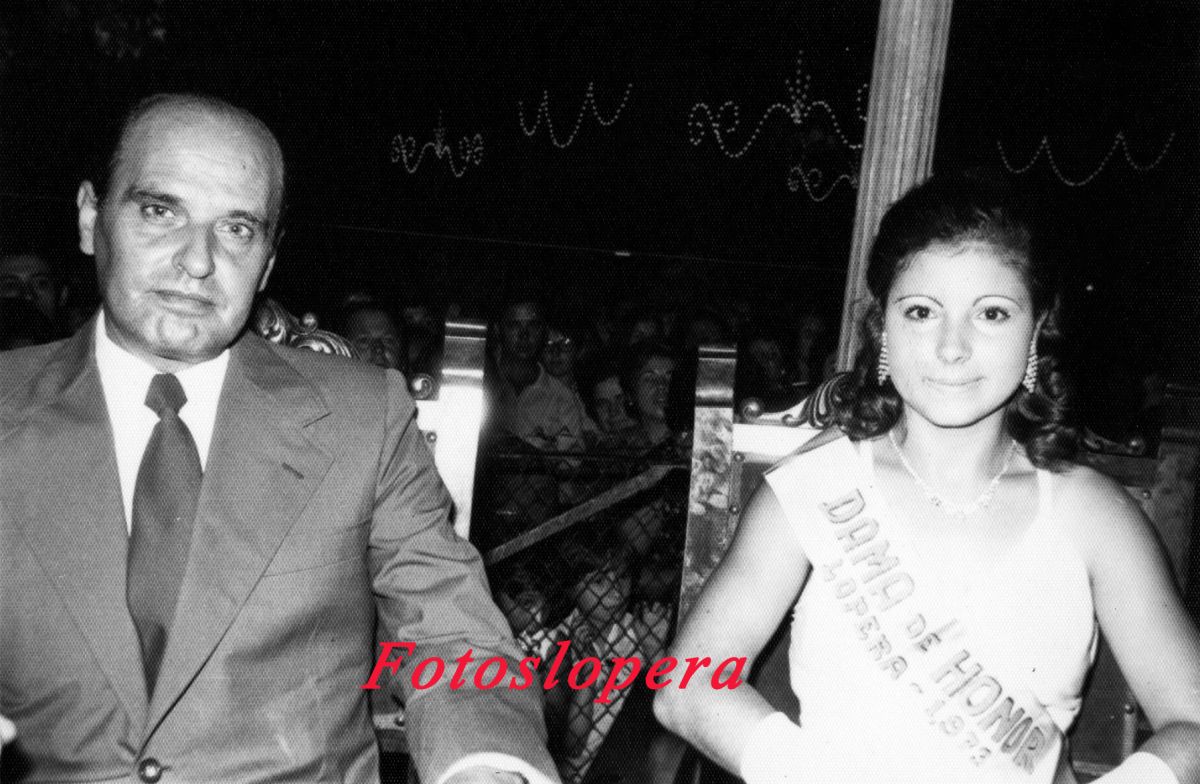La Dama de Honor de la Feria de los Cristos del año 1973 Consuelo ...