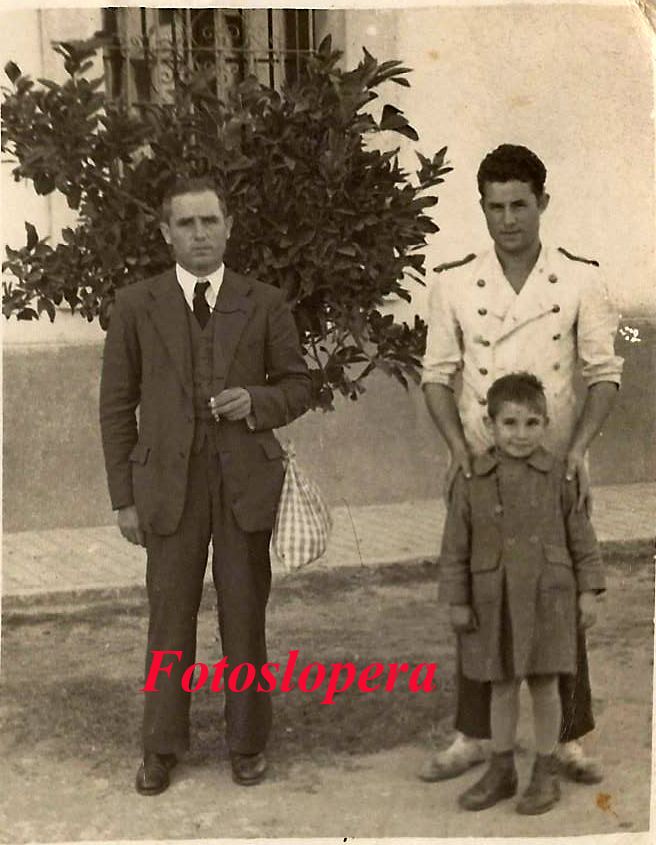 Recuerdo de los loperanos Manuel Alcalá, Benito Alcalá y Benito Alcalá ...