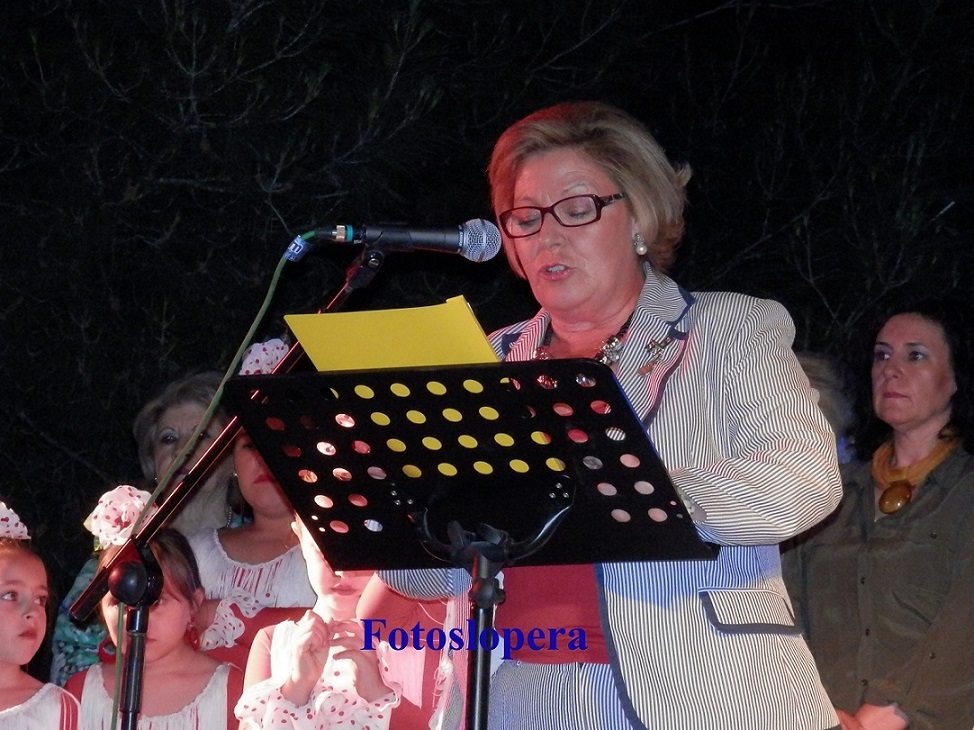 La loperana Consuelo Valenzuela Valenzuela pronunció anoche un pregón a ...
